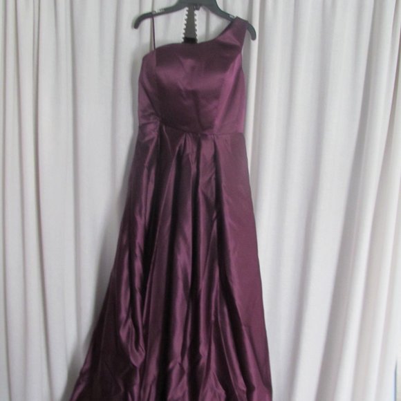 Hebeos | Dresses | Alineprincess Satin Ruffles One Shoulder Floorlength ...
